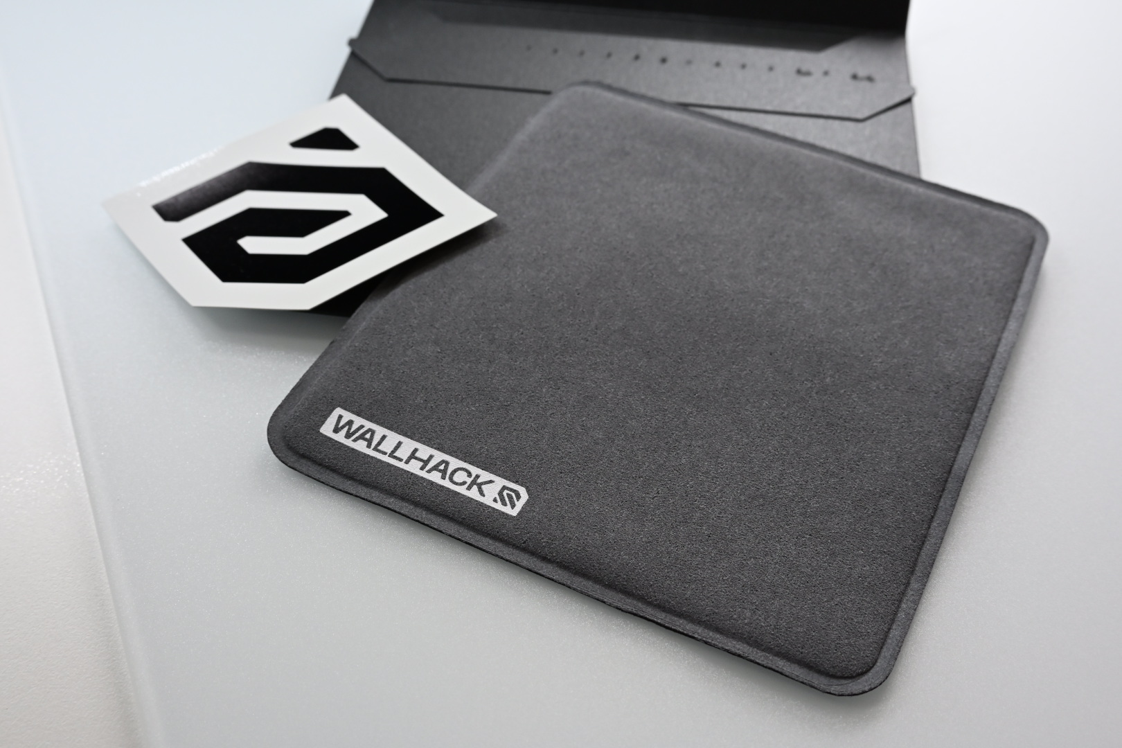 WALLHACK SP004【レビュー】｜初めてのガラスマウスパッドに挑戦 | まちろぐ