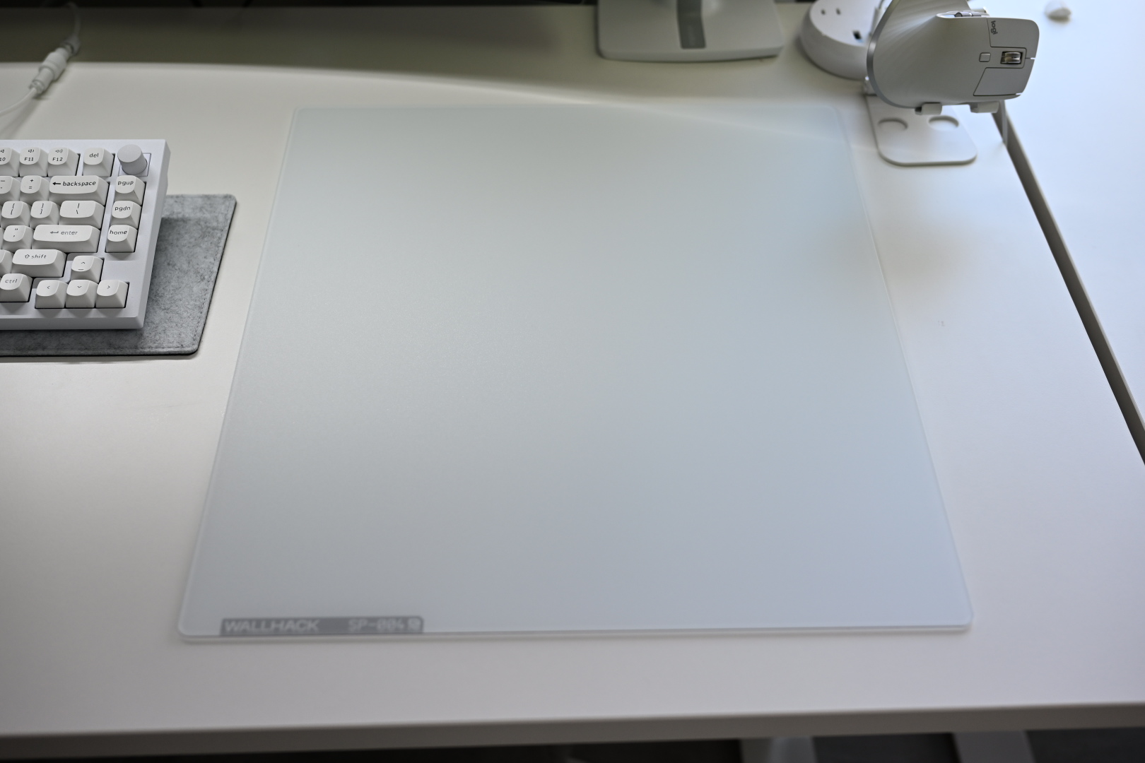 WALLHACK SP004【レビュー】｜初めてのガラスマウスパッドに挑戦 | まちろぐ