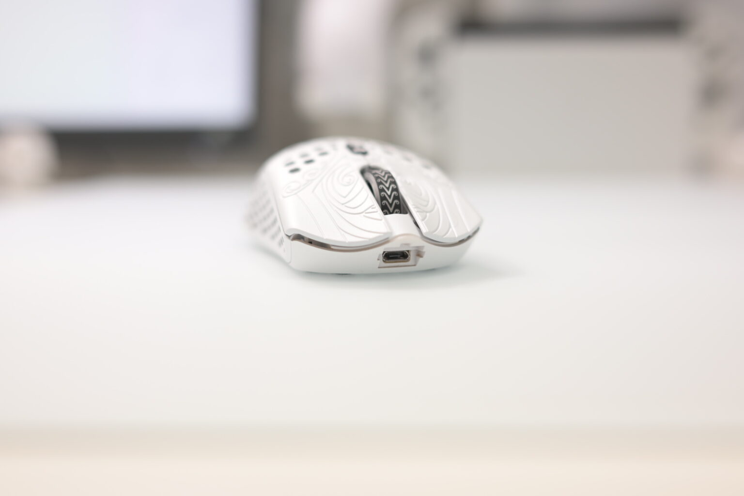 Finalmouse Starlight 12 Pegasus Sサイズ【レビュー】｜軽くてカッコイイ最強のマウスを紹介｜Sサイズは使いづらい ...