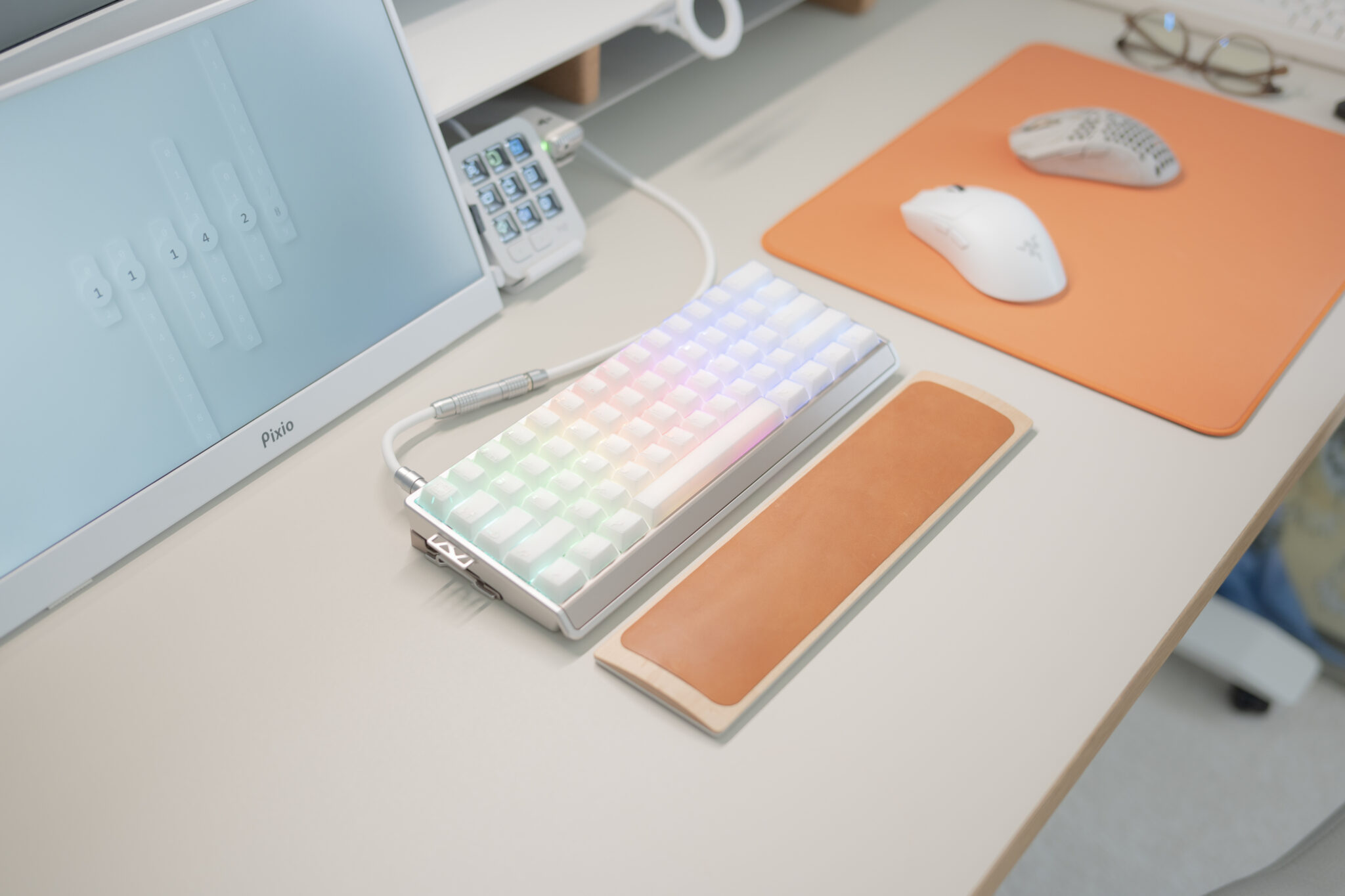 見た目重視で選んだWooting 60HEカスタム｜OwLab OW60（Beige Edition） | まちろぐ